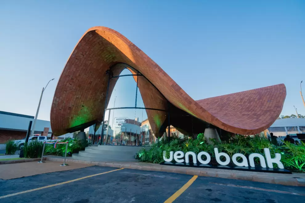 ueno bank hace historia con emisión de bonos de USD 350 millones en ...