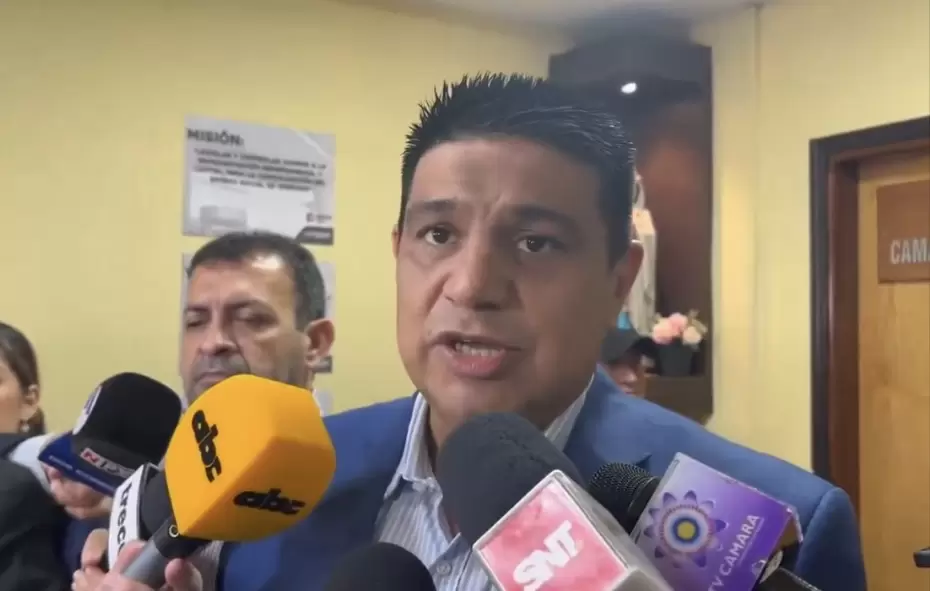 Rechazan a Baruja como dupla de Alliana: "Está más golpeado que carne ...